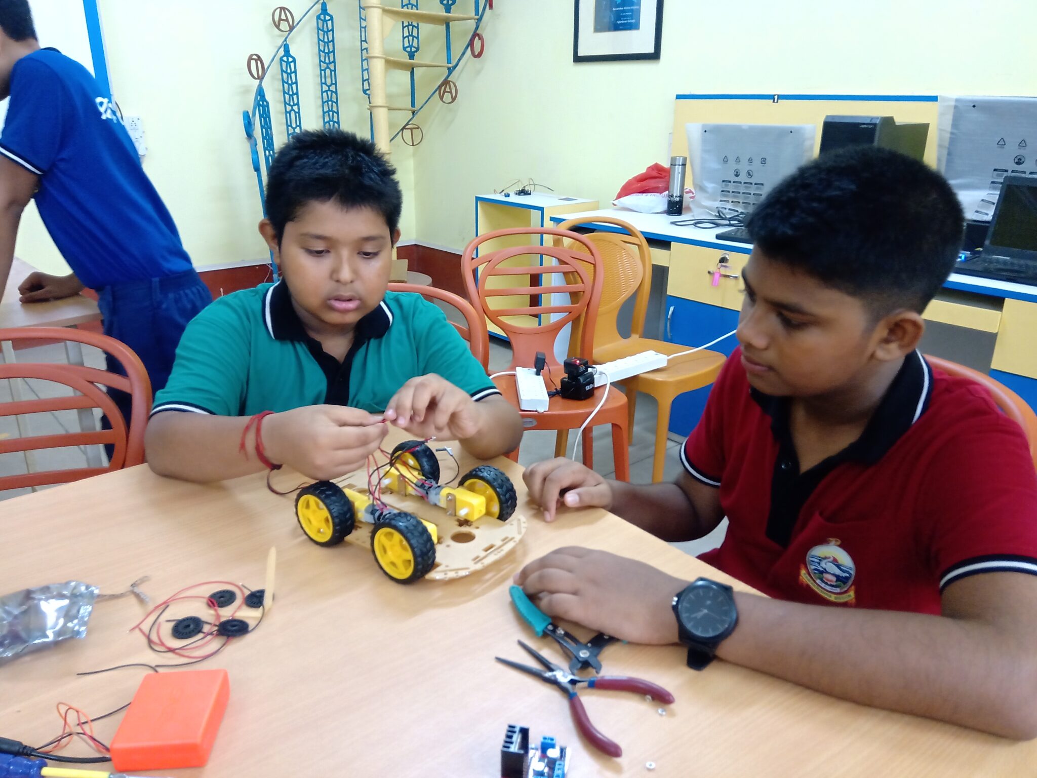 How To Teach Robotics And Ai Curriculum In ICSE Schools