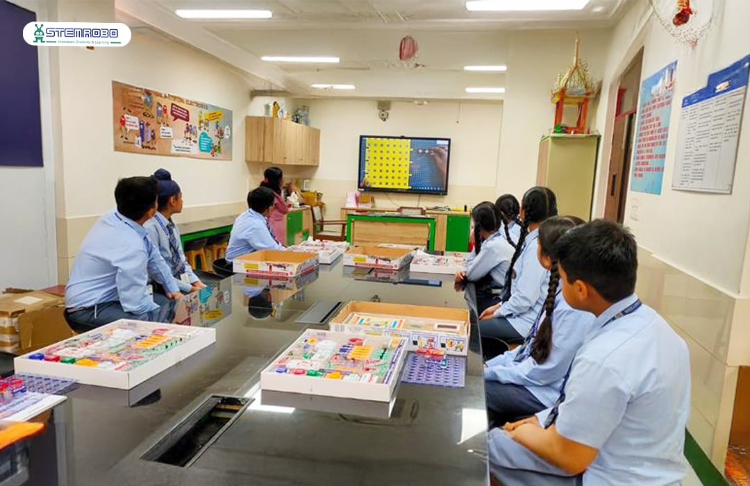 How to Apply for the Atal Tinkering Lab (ATL) Tranche 3 ? - STEMROBO ...